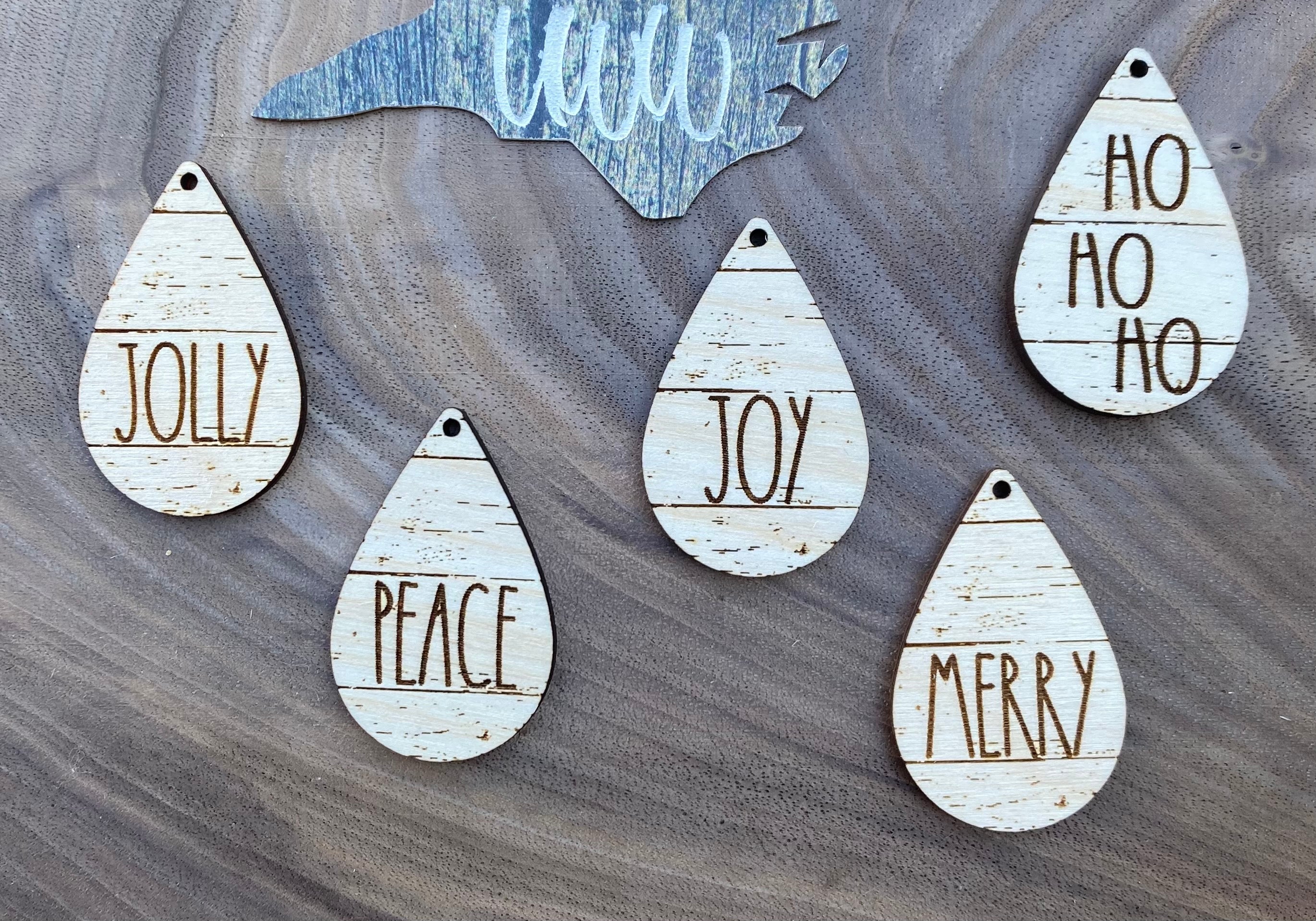 Jolly, Peace, Joy, Merry, HoHoHo Shiplap Teardrop PAIRS – UnderwoodWorksllc